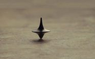 Inception Ending Explained Meaning Theories Cinemaholic Inception Ending Explained Meaning Theories Cinemaholic
