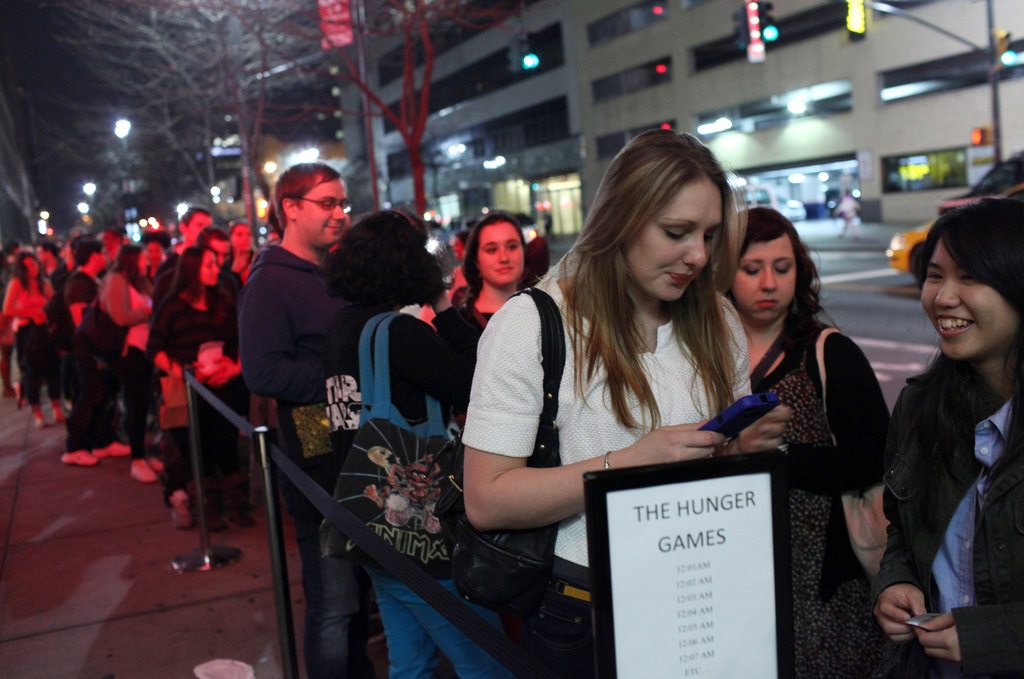 10 Best Ways to Save Money on Movie Tickets - The Cinemaholic