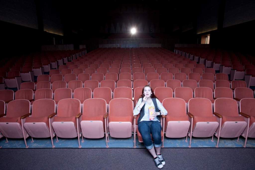 How to Enjoy Movies Alone, Explained - The Cinemaholic