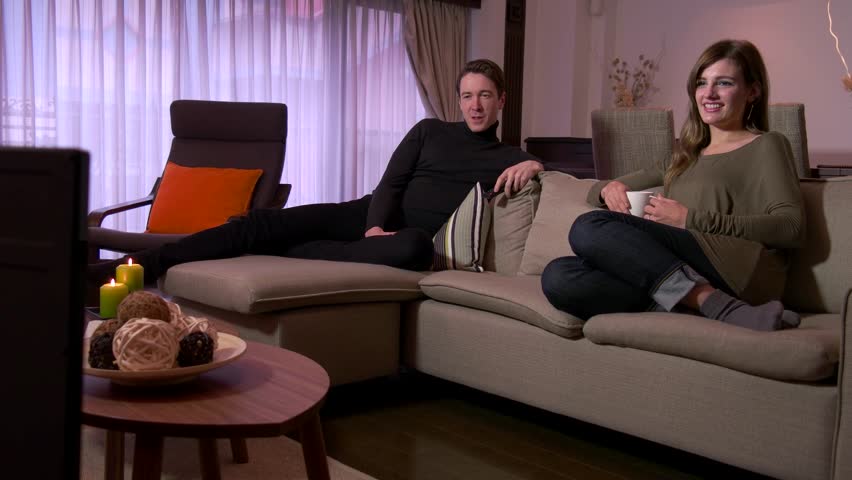 10 Home Movie Tips That You Must Follow - The Cinemaholic