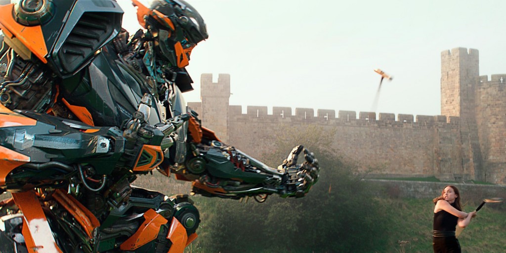Review: 'Transformers 5: The Last Knight' is Michael Bay's New Low ...