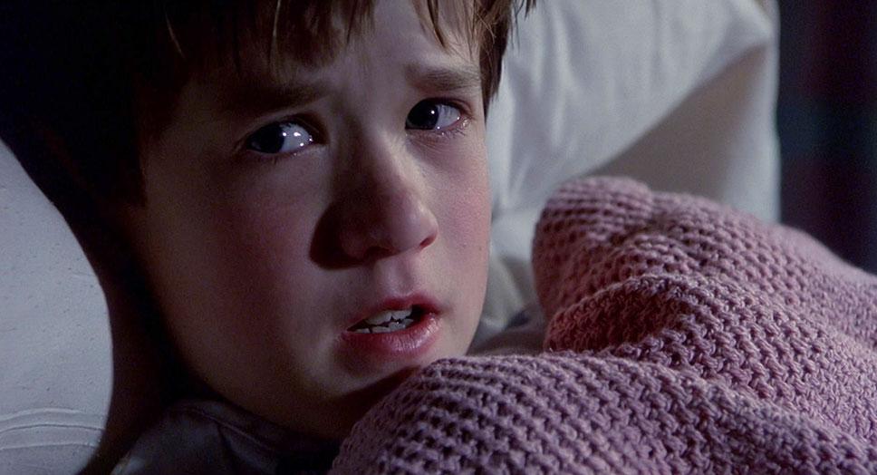 The Sixth Sense Ending, Explained | Plot & Meaning - The Cinemaholic