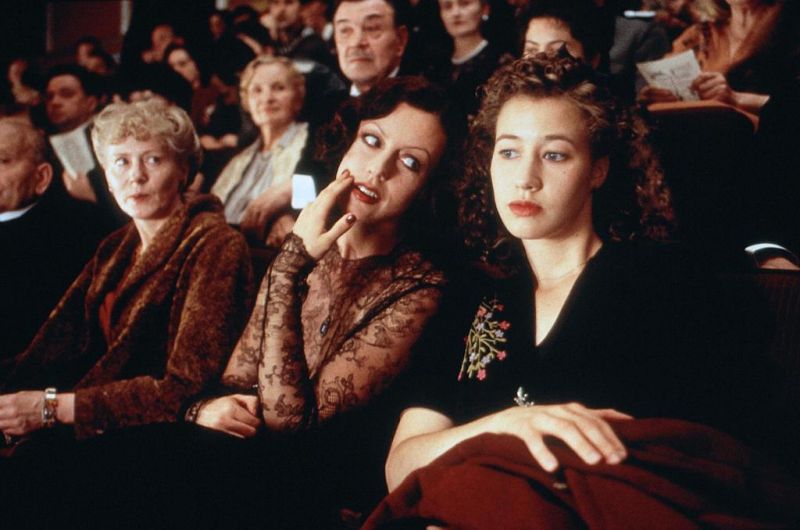 Best Lesbian Movies | 17 Top Films About Lesbians - Cinemaholic