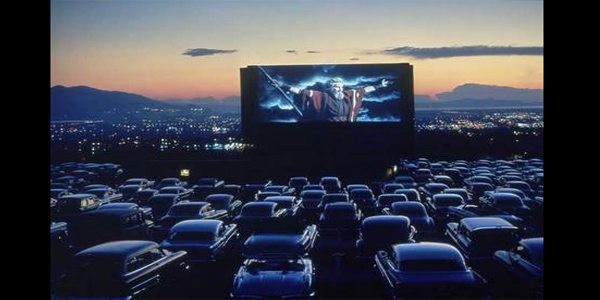 Best Drive-in Movie Theaters That Are Considered Iconic - Cinemaholic