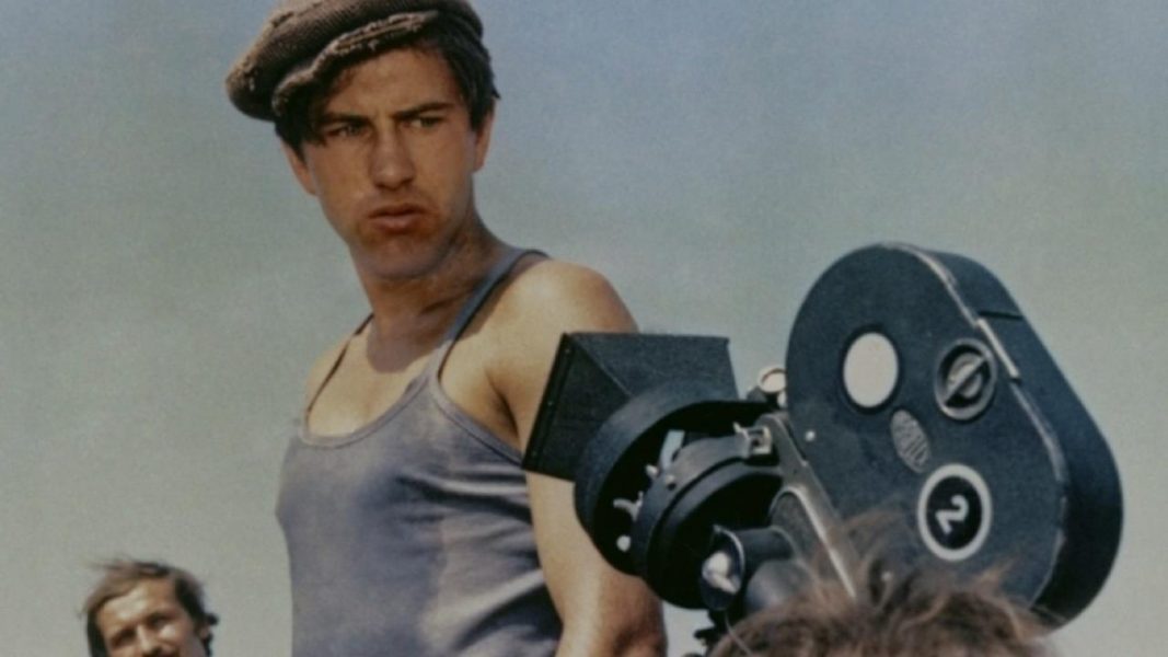 Best Socialist Movies | Top 10 Films About Socialism - Cinemaholic