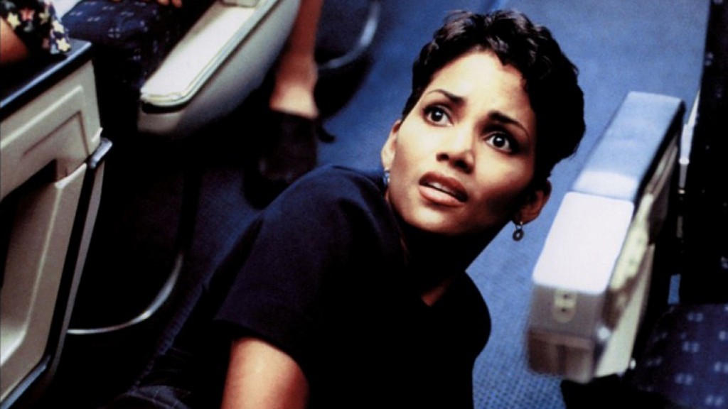 Best Airplane Movies | 15 Top Plane Films Ever - Cinemaholic