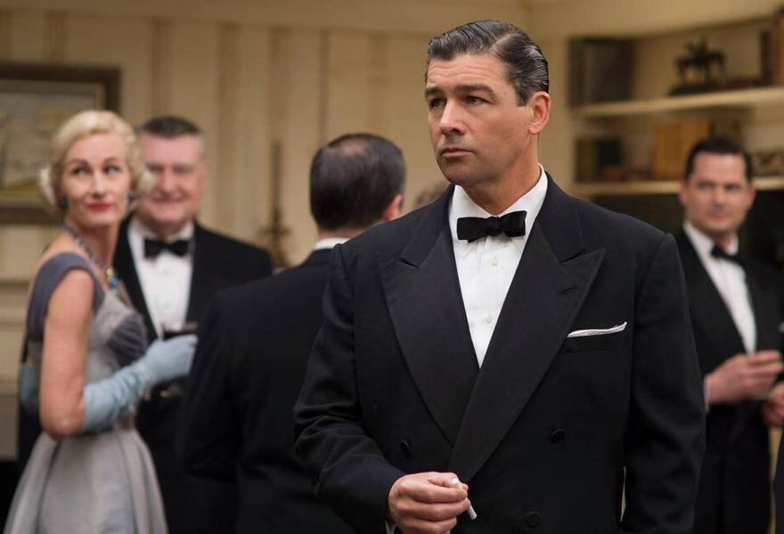 Kyle Chandler Movies | 10 Best Films and TV Shows - The Cinemaholic