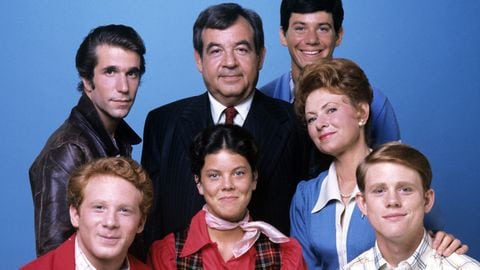 70s TV Shows | 10 Best TV Series of the 1970s - The Cinemaholic