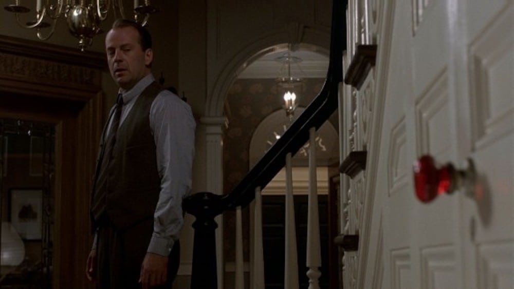 The Sixth Sense Ending, Explained | Plot & Meaning - The Cinemaholic