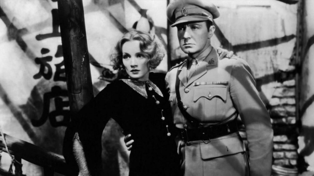 Train Movies | 13 Best Movies Set on Train - The Cinemaholic