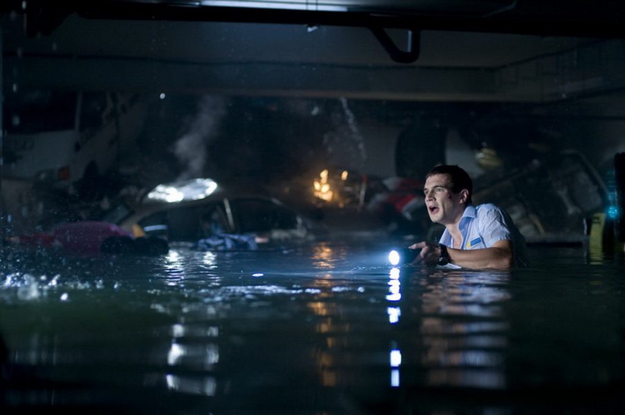 12 Best Tsunami Movies of All Time - The Cinemaholic