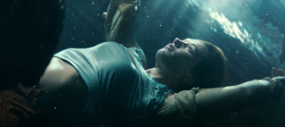 14 Best Tsunami Movies of All Time - The Cinemaholic