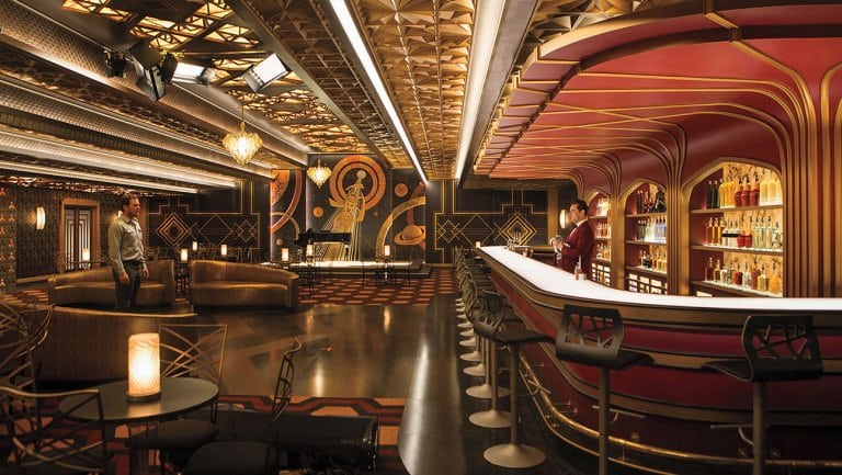 Passengers Ending & Plot, Explained - The Cinemaholic