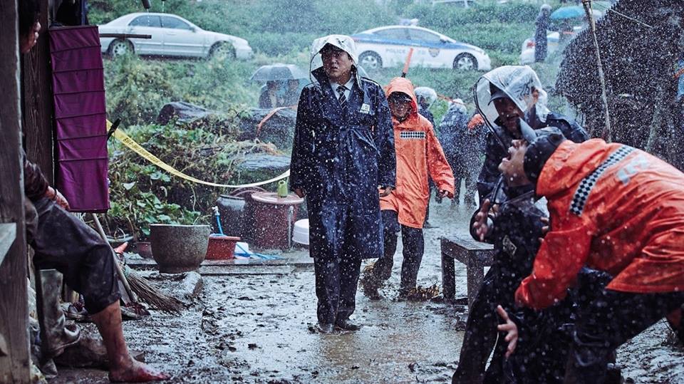 The Wailing Movie Ending, Explained - The Cinemaholic