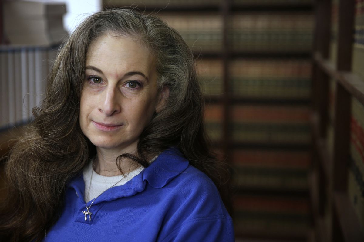 Rhoni Reuter Death/Murder: Who Killed Shawn Gayle's Girlfriend?