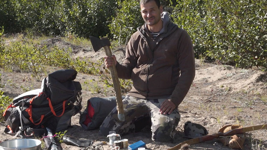 What All Items Can Contestants Bring on Alone?