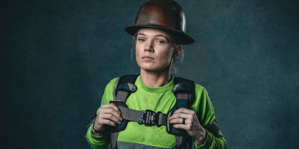 Tara Davis, Tough as Nails: Ironworker, Husband, Family, Kids, Where Is ...