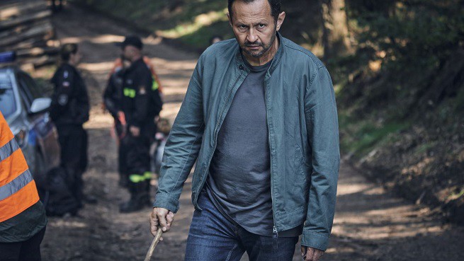 Signs Ending, Explained | Who Killed Laura and Patricia? Netflix Plot ...