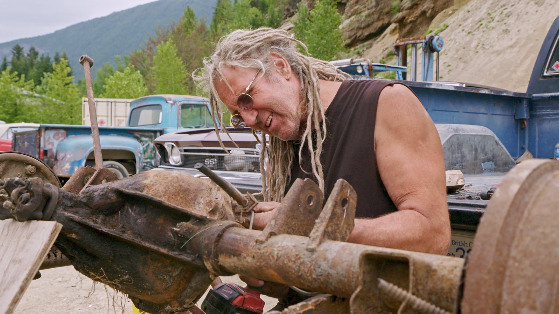 Mike Hall, Rust Valley Restorers: Wife, Age, Son | Mike Hall Net Worth