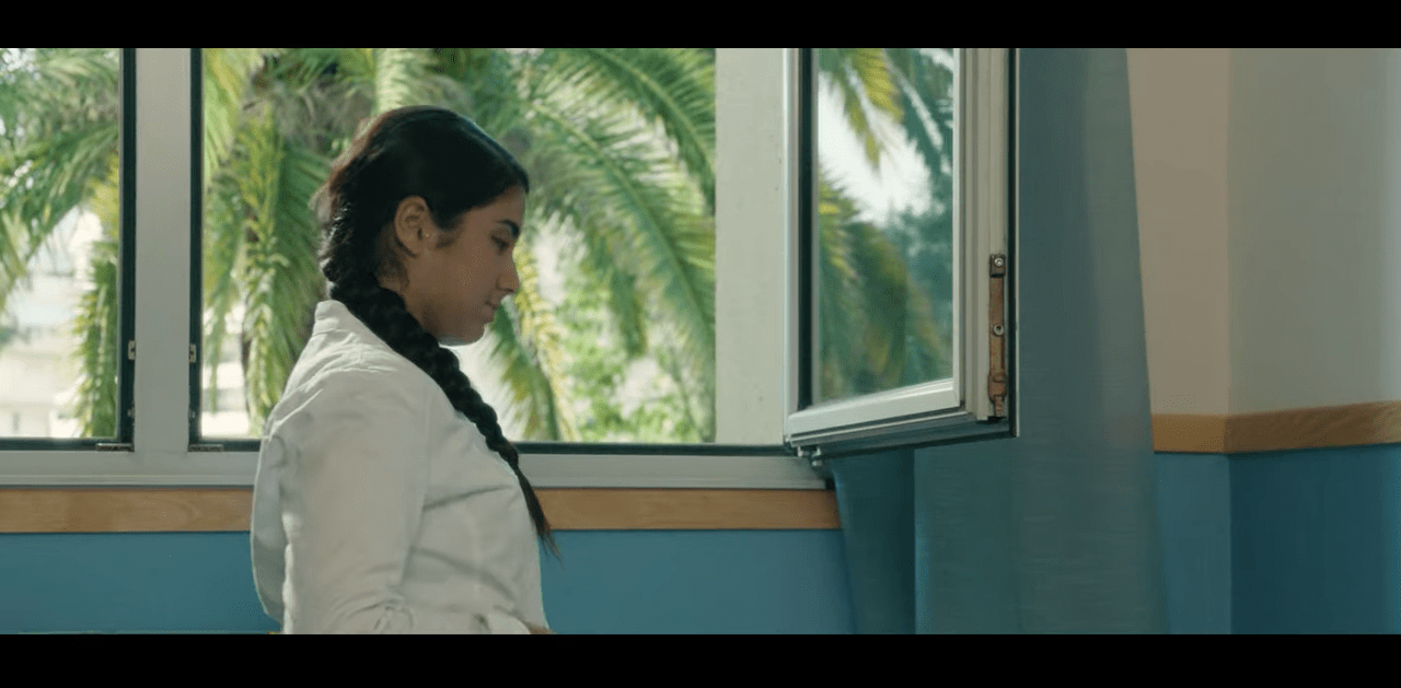 An Easy Girl Review | Netflix's An Easy Girl Ending, Explained