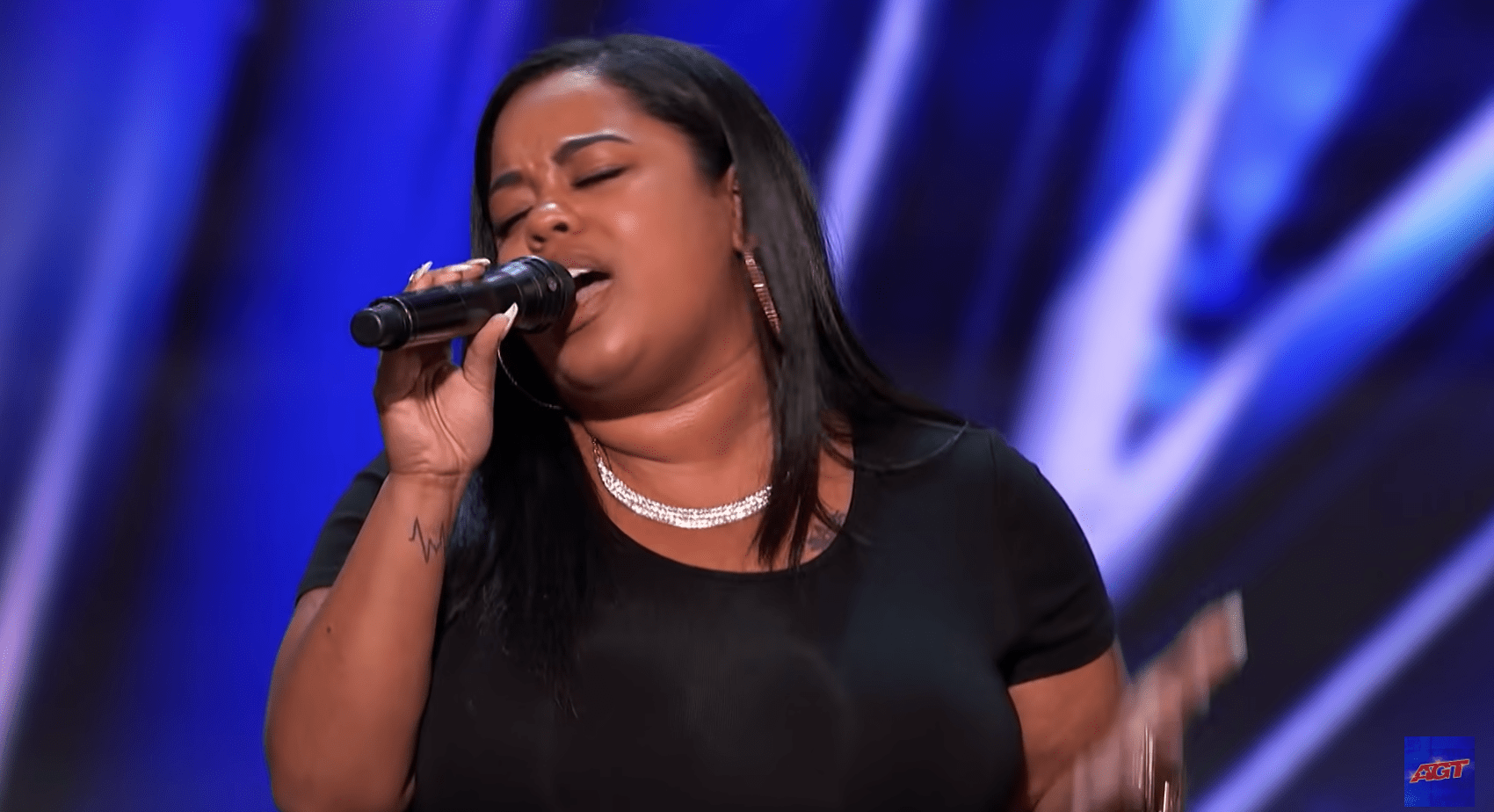 Shaquira McGrath, AGT: Singer, Age, Performances, Where Is She From?