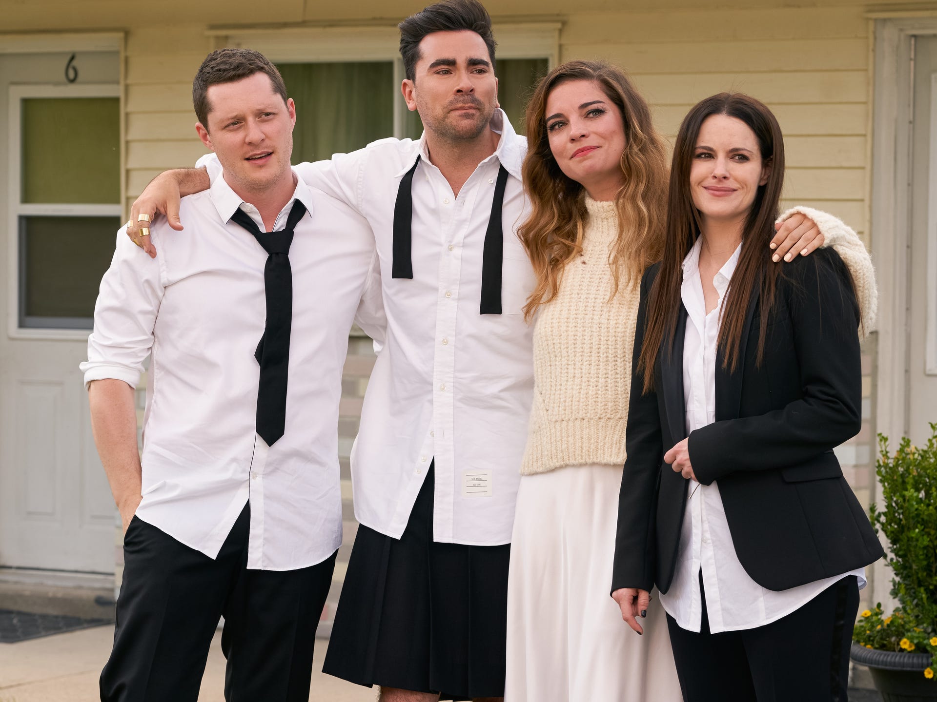 Do Alexis and Ted End Up Together in Schitt’s Creek?