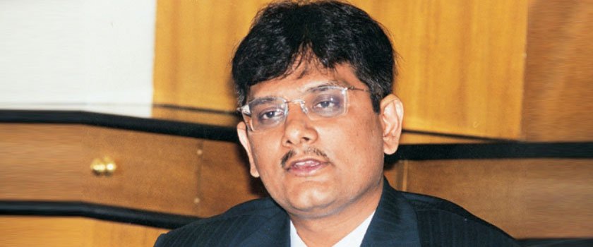 Bhushan Bhatt Now: Is He Ketan Parekh in Real Life? 1992 Scam Harshad ...