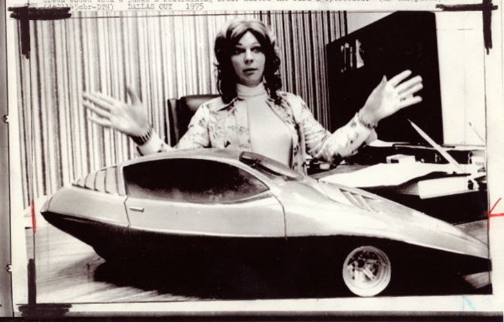 Elizabeth Carmichael's Death: How Did Dale Founder Jerry Dean Michael Die?