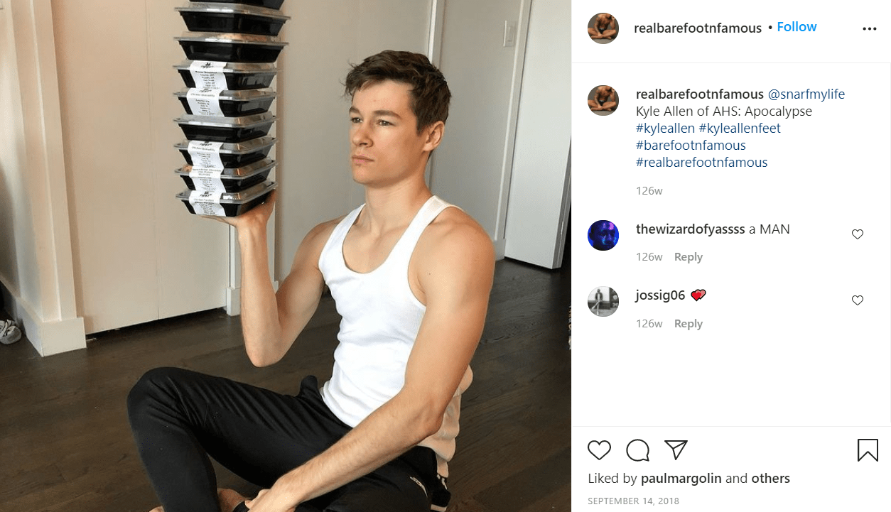 Kyle Allen: Who Plays Mark in The Map of Tiny Perfect Things?