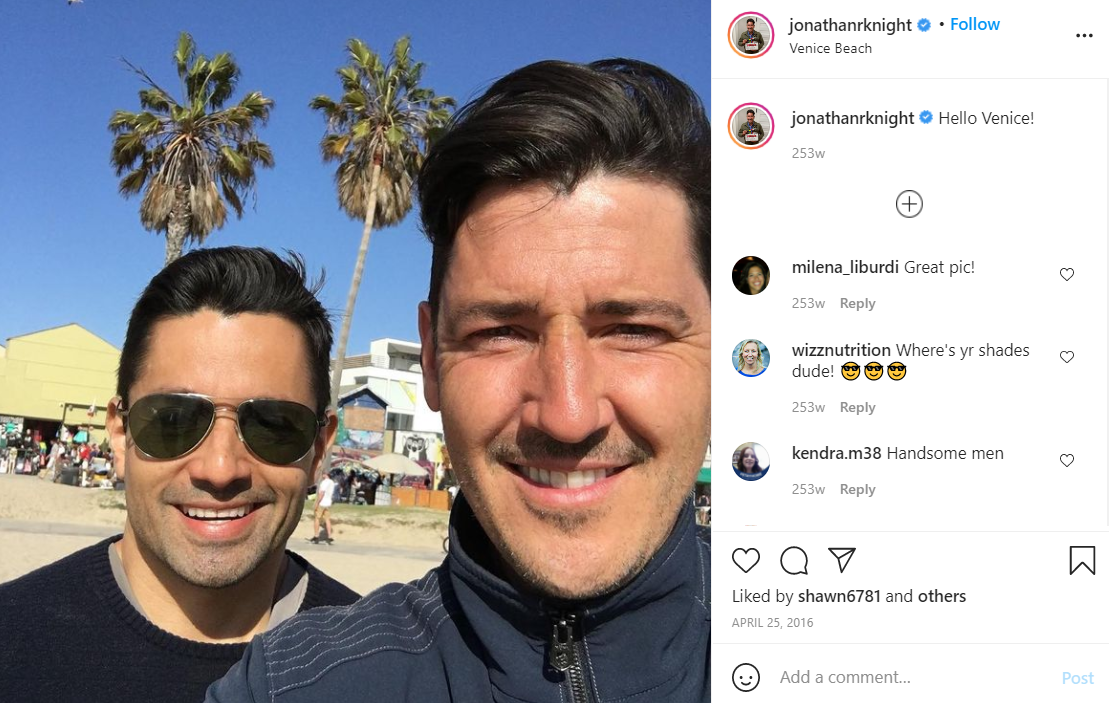 Is Jonathan Knight Married? Who is Jonathan Knight's Husband?