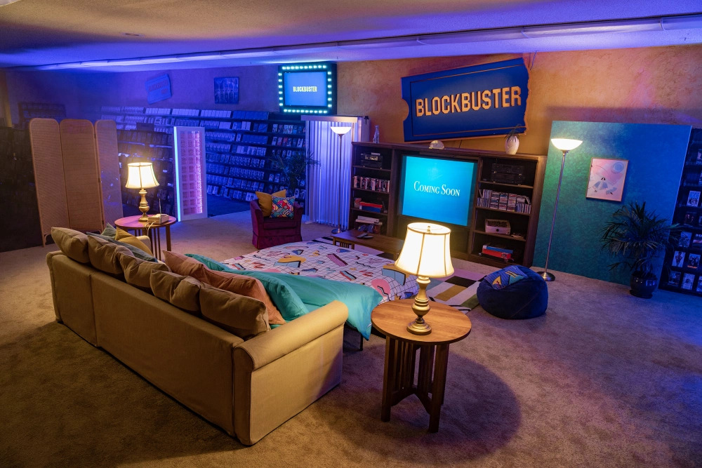 Is The Last Blockbuster Still Open? Where is The Last Blockbuster Located?