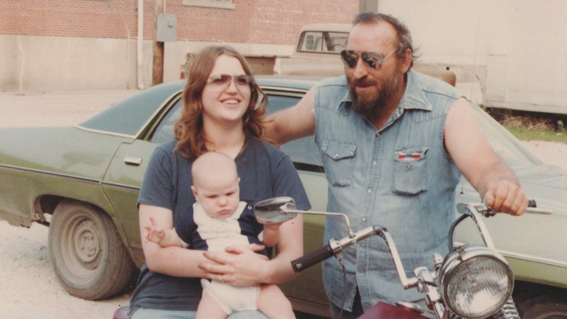 Lori Arnold's Husband Now: How Did Floyd Stockdall Die? Queen of Meth ...