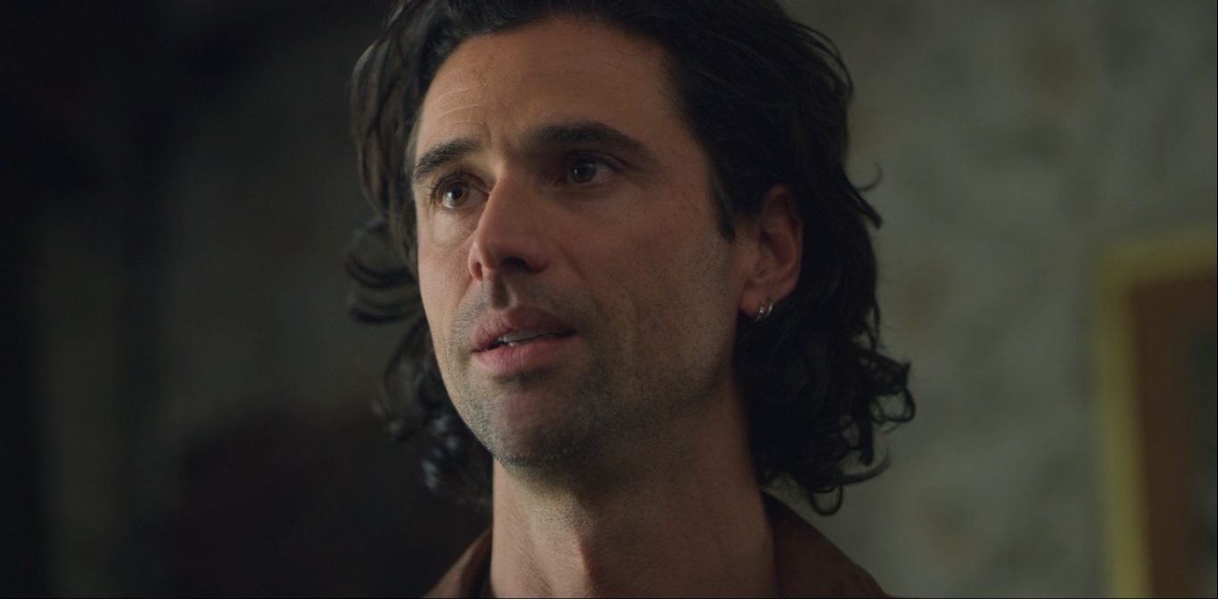 Who is Nicandro in Who Killed Sara?