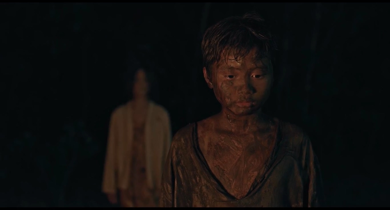 Roh Ending, Explained: Why Does Along Set The House On Fire? Is Angah ...