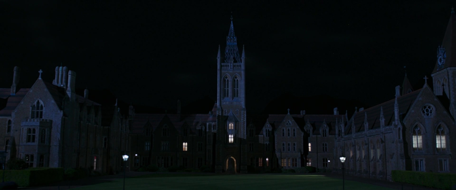 Where Was Vampire Academy Filmed? 2014 Movie Filming Locations