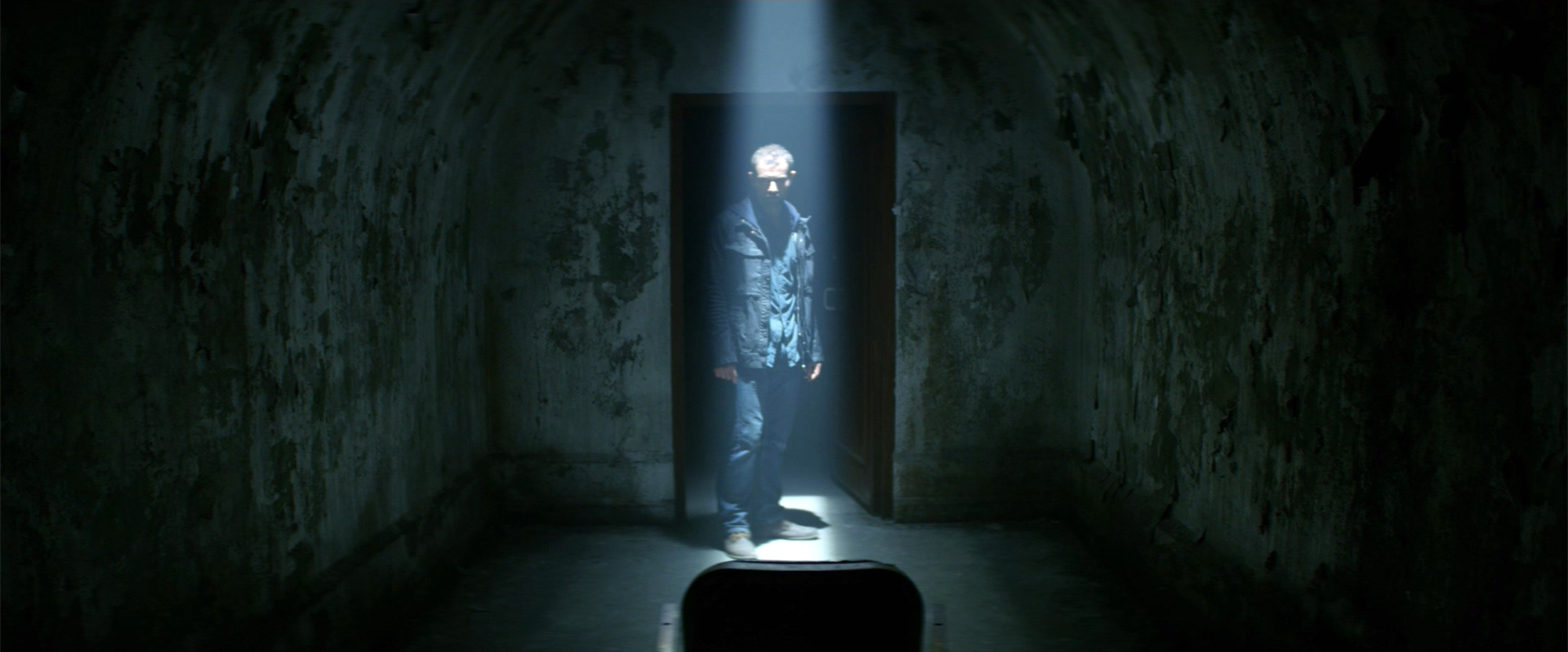 The Empty Man Ending, Explained: What Happens to James? What Is ...