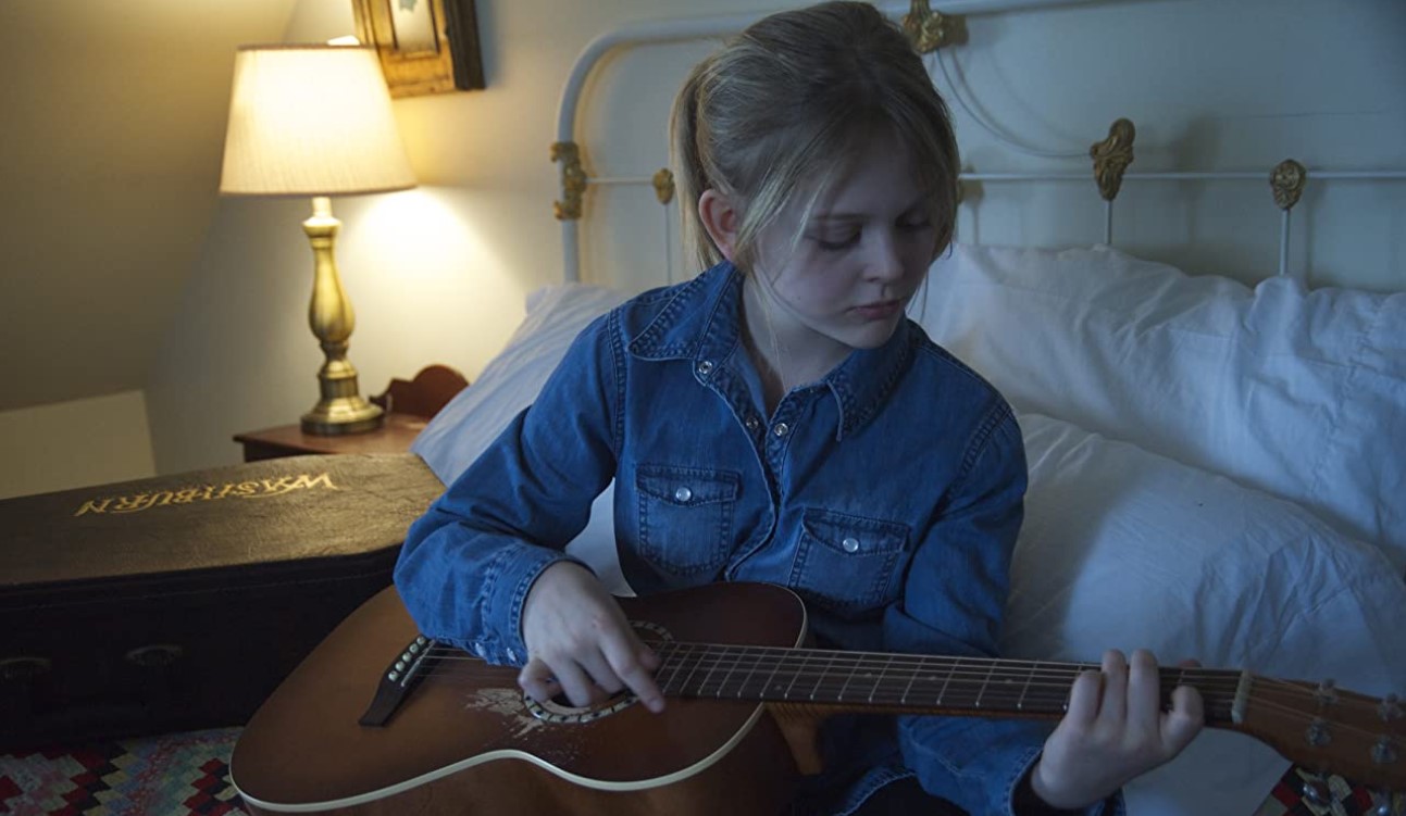 Emily Alyn Lind Plays Audrey Hope in Gossip Girl: Who is Emily Alyn ...