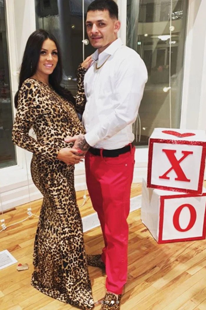 The Challenge's Amanda Garcia's Ex-Fiance, Boyfriend, Age, Profession ...