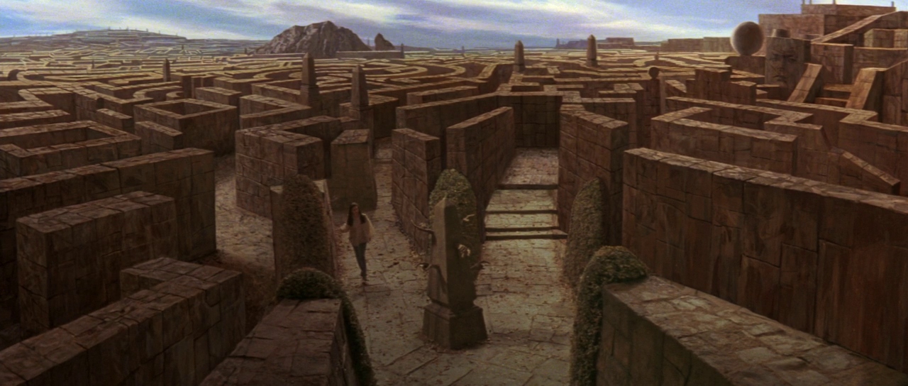 Where Was Labyrinth Filmed? 1986 Movie Filming Locations
