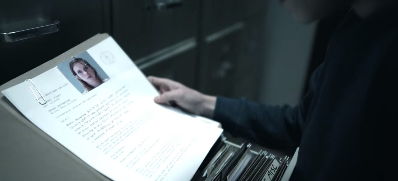 Is Nurse Fiona Joe’s Mom on You Season 3?