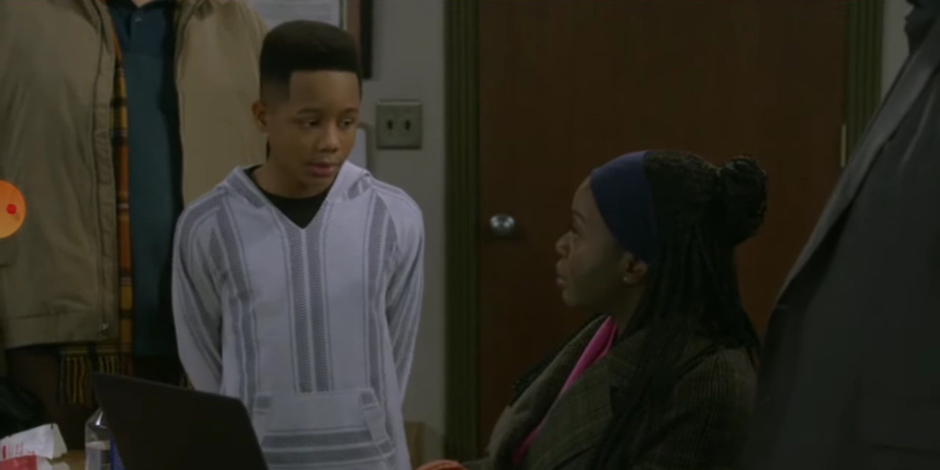 Why Did Travis Wolfe Jr's Dele Leave Bob Hearts Abishola? Where is He Now?