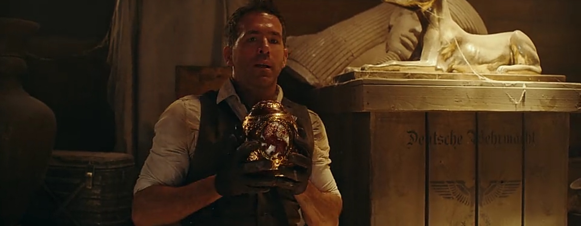 Are Cleopatra's Eggs Real? True Story Behind Red Notice