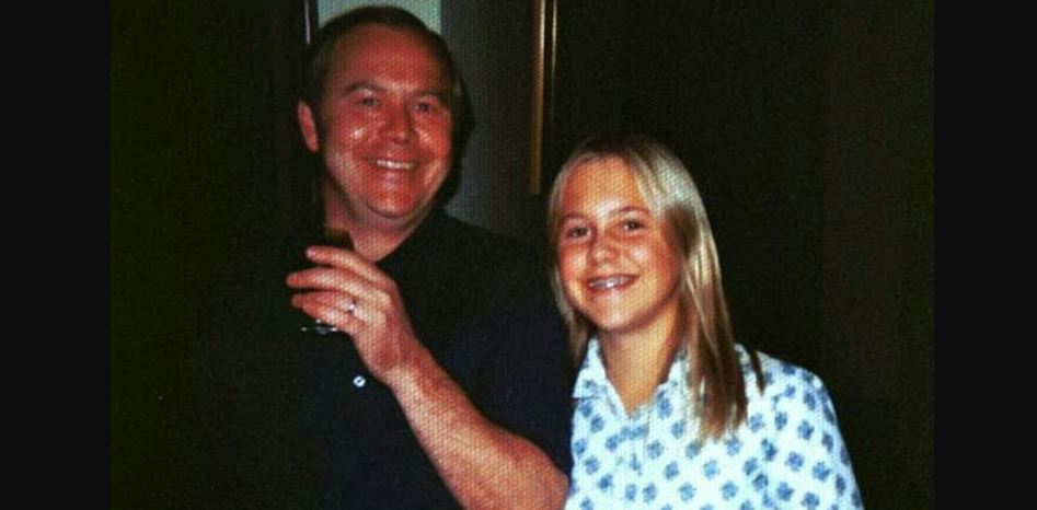 Dorthy and David Moxley Now: Where Are Martha Moxley's Parents Today ...