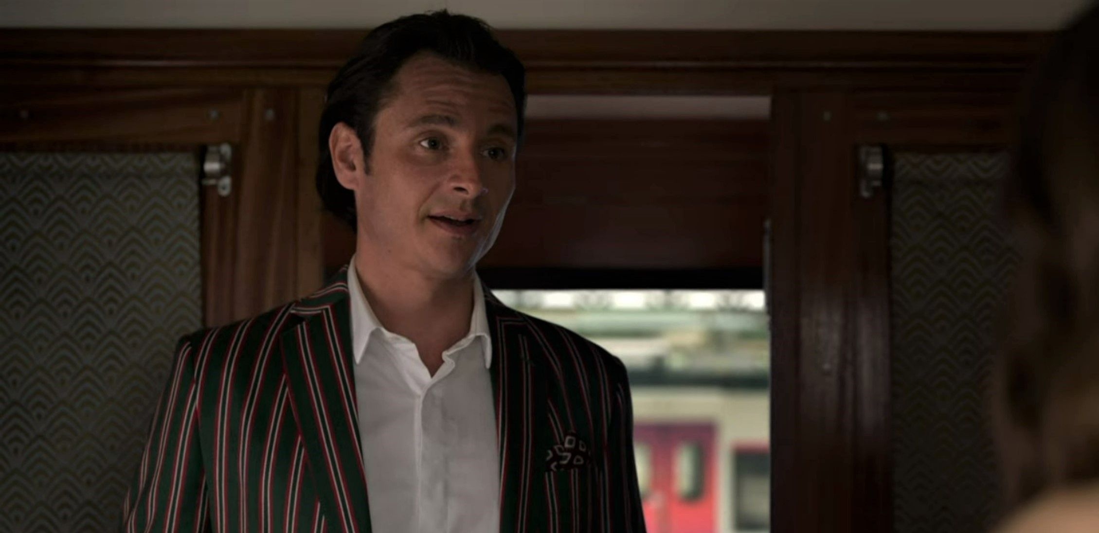 Do Mathieu and Emily End Up Together in Emily in Paris Season 2?