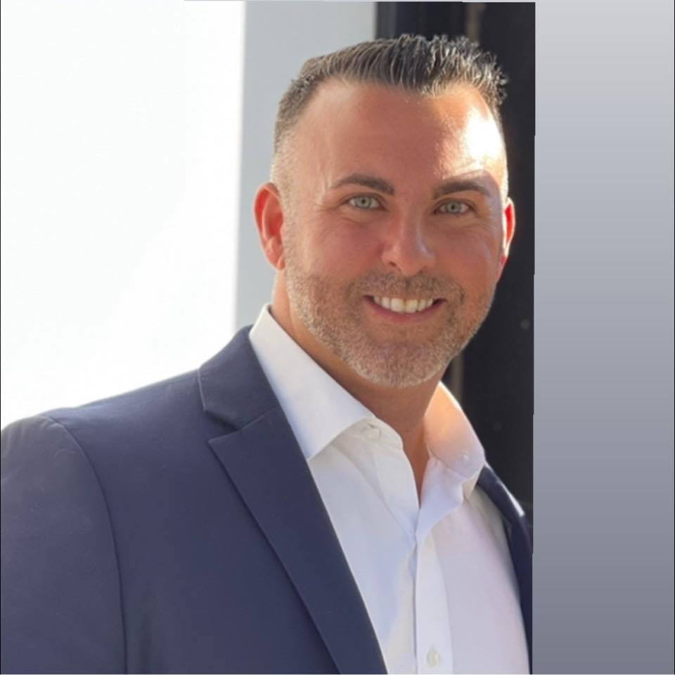 MAFS' Lindsey and Mark: Ages, Families, Professions, Marriage