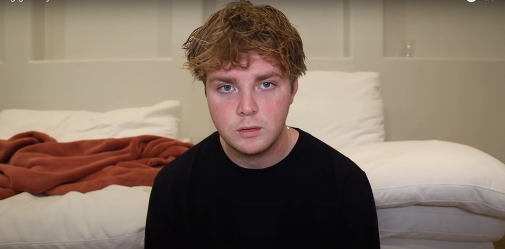 What is Hype House's Alex Warren's Net Worth?