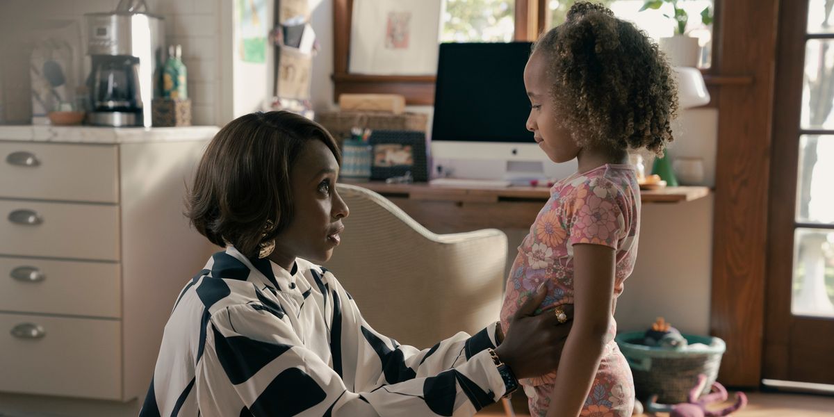 Roar Episode 4 Recap/Ending, Explained: What are the Bite Marks on Ambia?