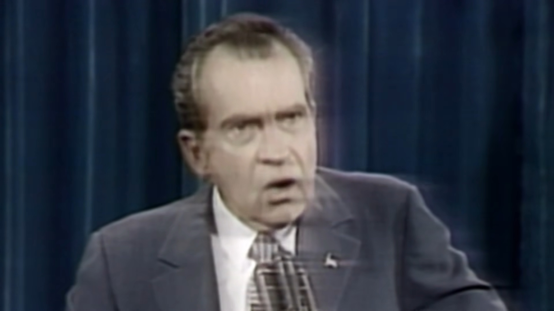 How Did Richard Nixon Smuggle Marijuana For Louis Armstrong?