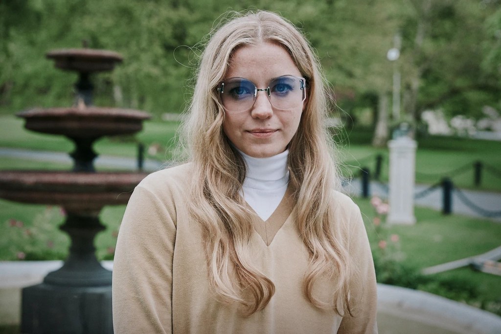 Who Were Clark Olofsson's Girlfriends? Are Madou and Maria Based on ...