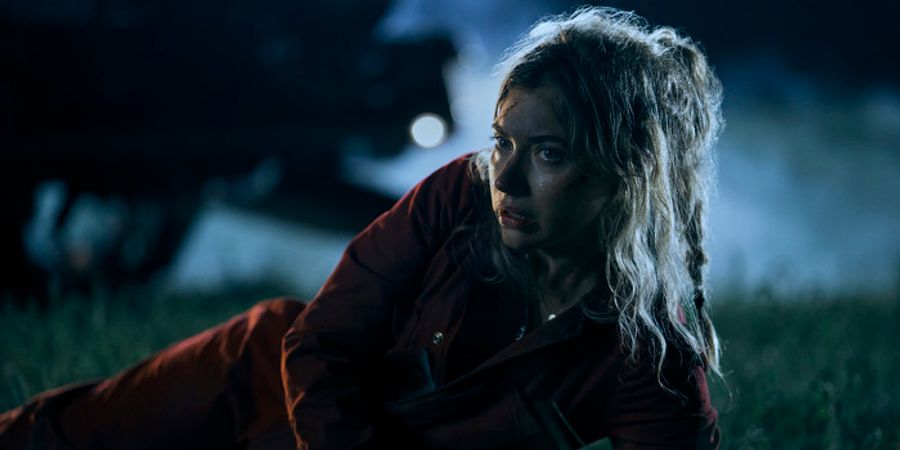 Outer Range Finale Recap and Ending, Explained: Are Autumn And Amy the ...